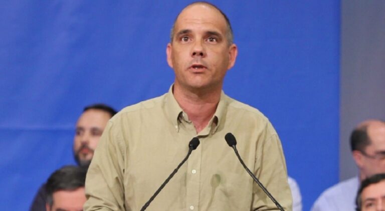 País: Paulo Raimundo será o novo líder do PCP - Rádio Vale do Minho