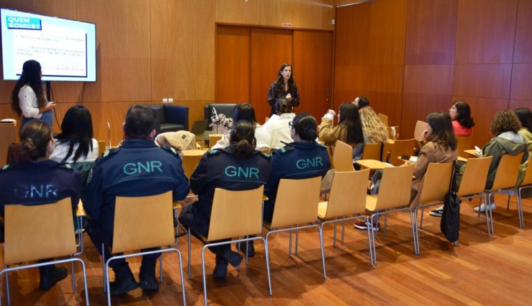 Valença reforça proteção dos idosos contra violência doméstica - Rádio ...
